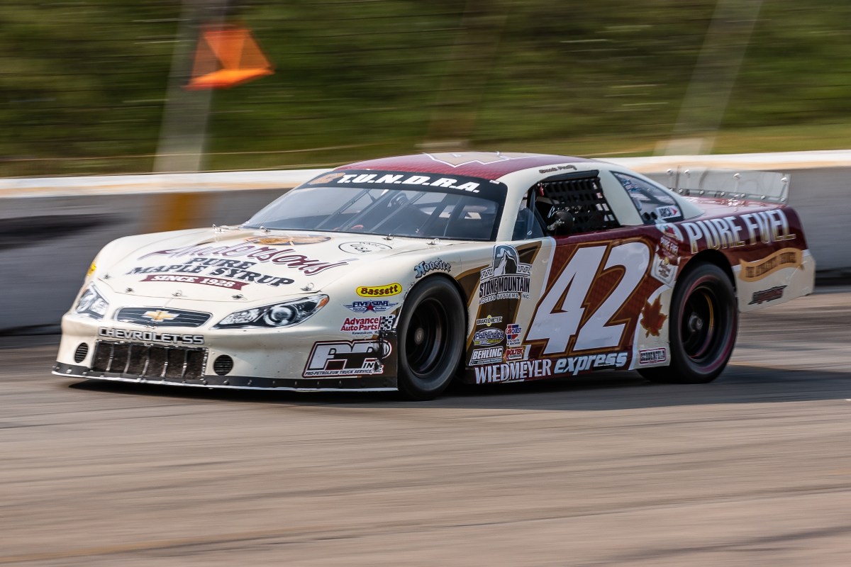 PRUNTY SEEKS FOUR IN A ROW, EXTRA DOLLARS LOOMING TO BEAT HIM